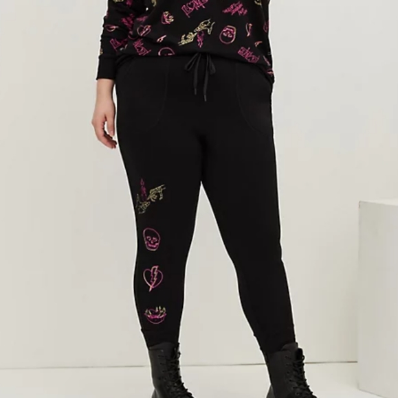torrid | Pants & Jumpsuits | Torrid Lovesick Black Graffiti Everyday ...